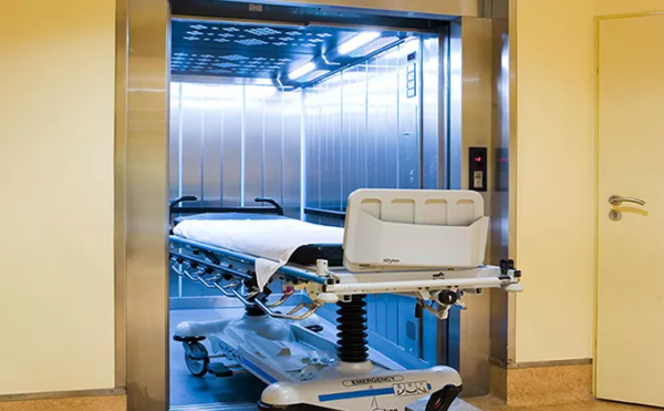 Hospital Elevator - Trivent Elevator